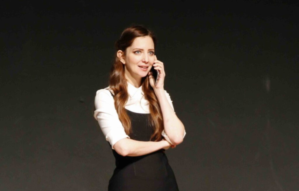 Al Peroni tutta colpa di Eva, la commedia noir di Evoluzioni - L'Adige ...