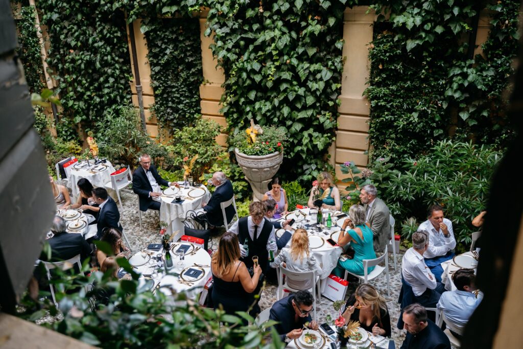 L'Opera inizia prima del gong al "Calvisius Arena Foyer"