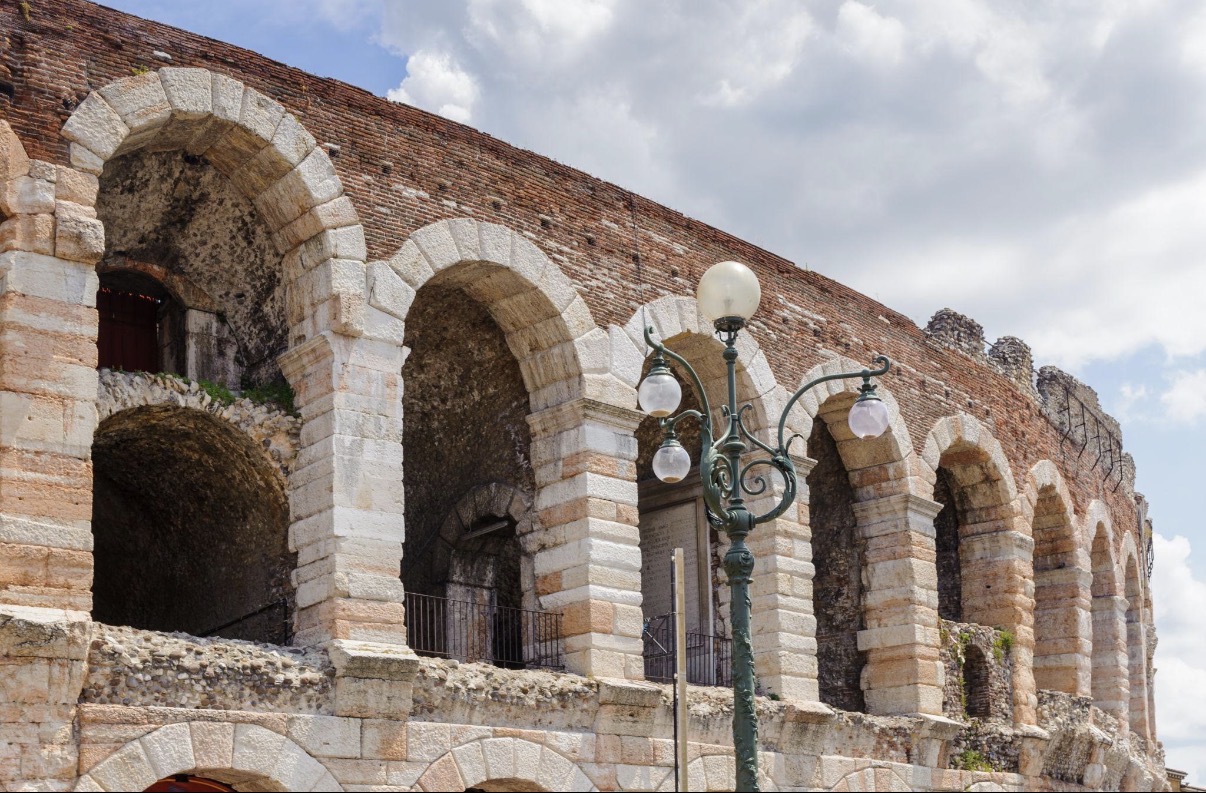 Arena, via libera alla seconda fase
