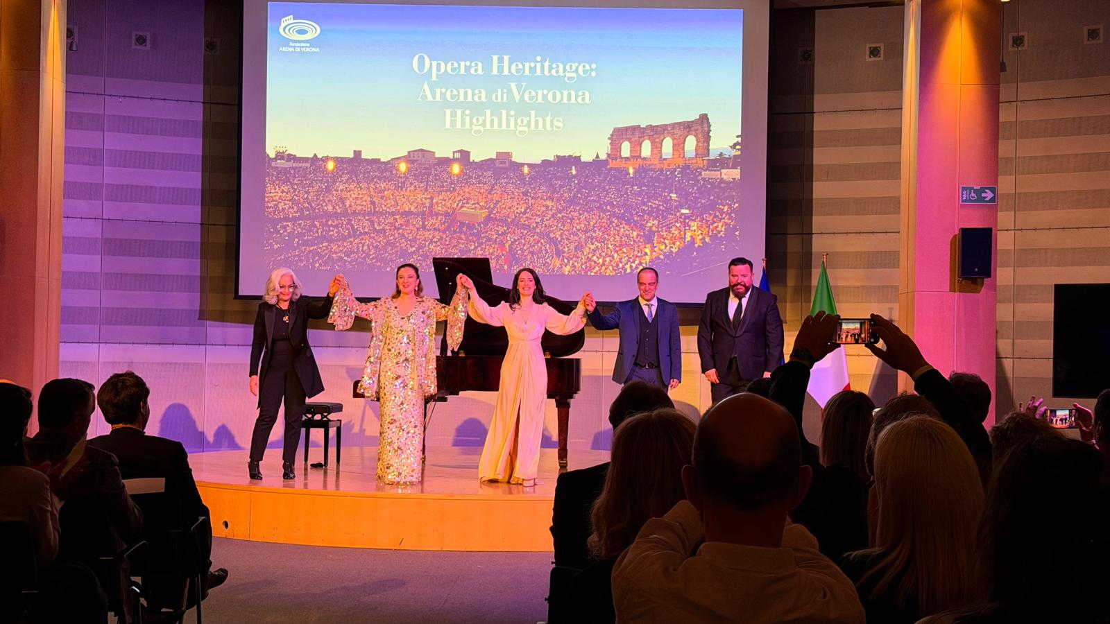 L’opera arriva al Parlamento Europeo